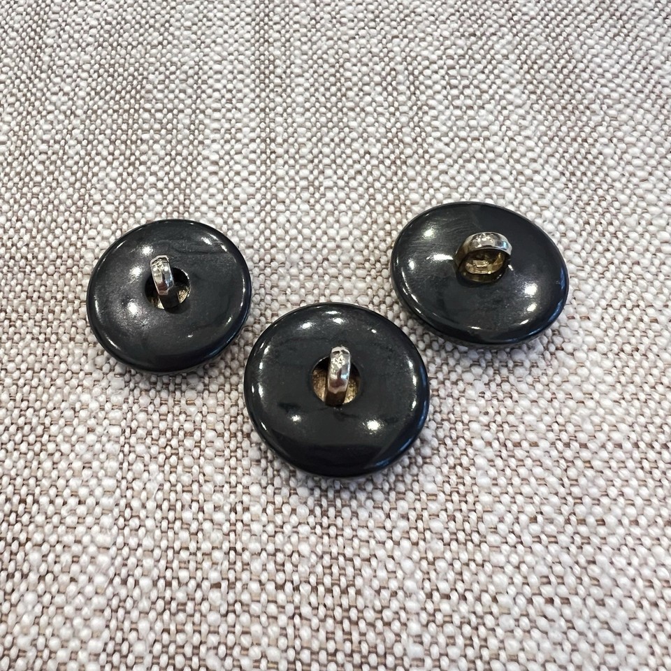 Vintage Buttons Round 3/4 inch Black Acrylic Bronze Dragon Shank Back ...