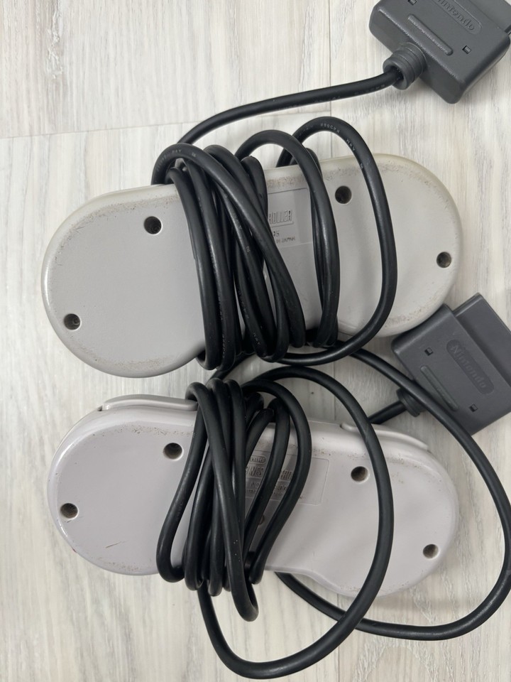 Super Nintendo SNES Console W/ Cables 2 Controllers & 6x Games Super ...