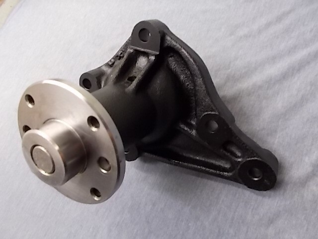 MGA/BMC 1500 Diesel 'B' Series Water Pump - small impeller | eBay UK