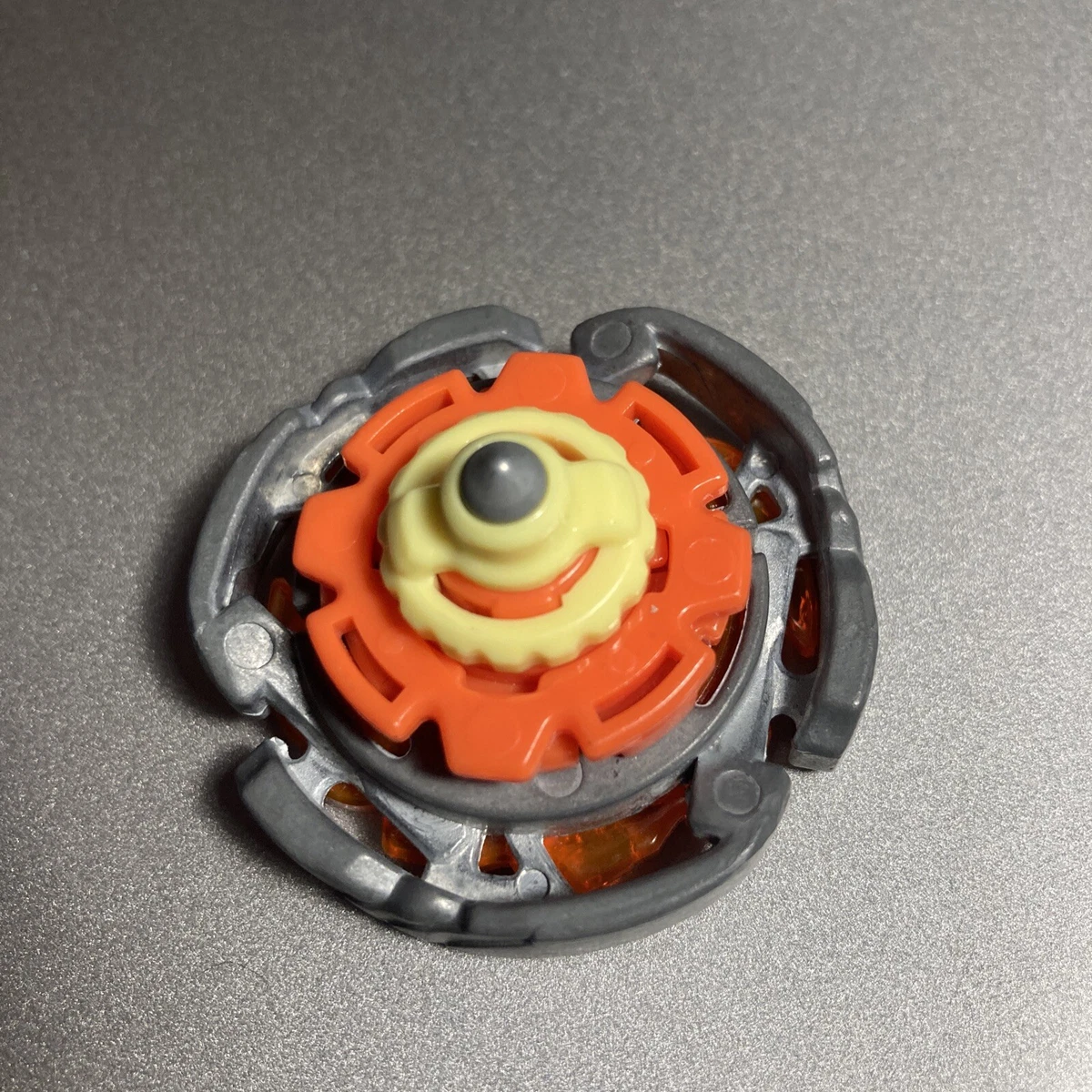 Beyblade Metal Fury Earth Fireblaze