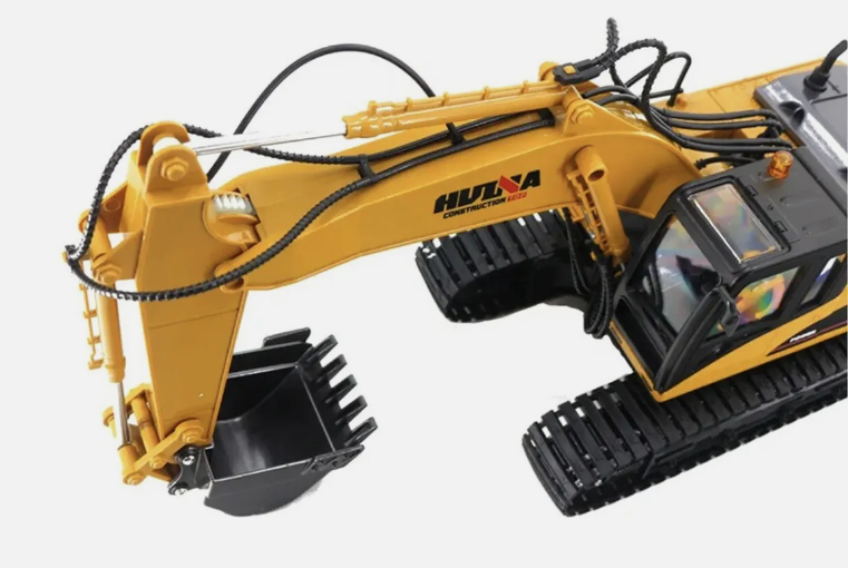 HUINA Toys RC Excavator BackHoe Charging RC With Battery 15CH 2.4G 1/14 ...