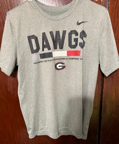 Georgia BULLDOGS Distressed Athletic Nike Men T-Shirt Size Med Gray Nat ...