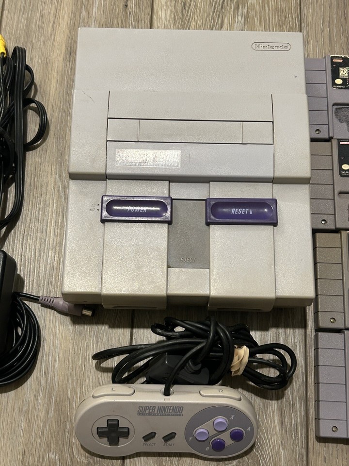 Super Nintendo SNES Video Game Console Bundle With 1 Controller And ...