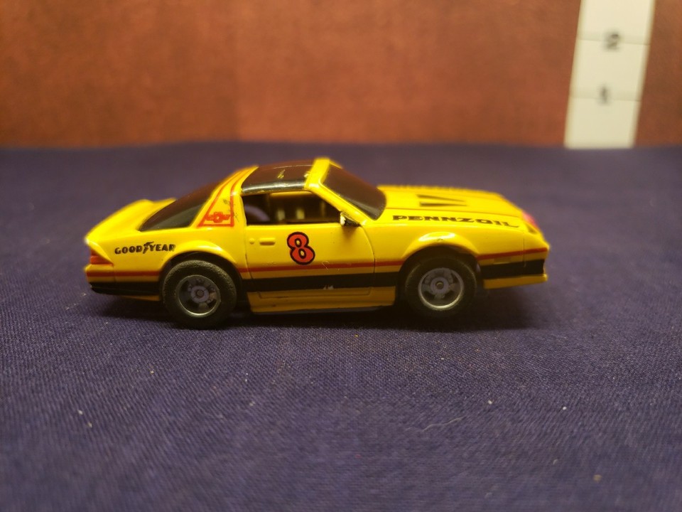 1970 Tyco #8 YELLOW CHEVY CAMARO Z28 Pennzoil Slot Car HO Scale AS IS ...