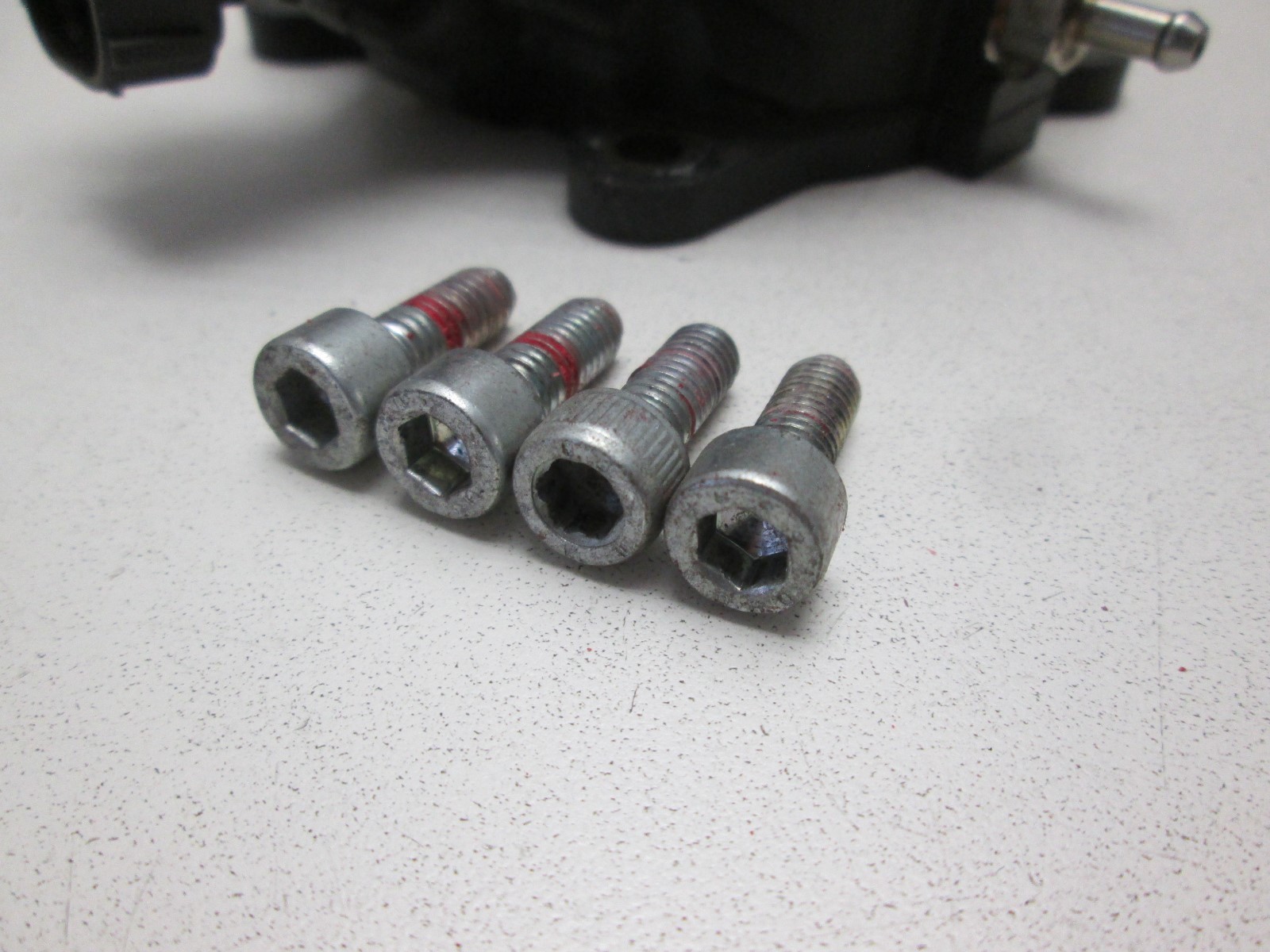 Ansauggummi Ansaugstutzen Einspritzdüse INTAKT MANIFOLD INJECTOR Ducati ...