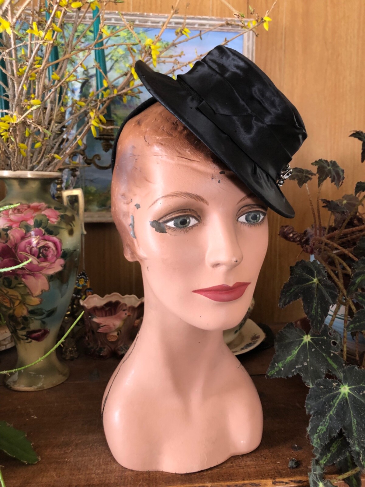 Vintage 1930’s 1940’s fabulous Tilt Top HAT lovey sa… - Gem
