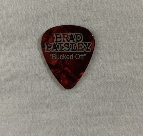 BRAD PAISLEY GUITAR PICK GUITARIST COUNTRY SINGER RARE | eBay