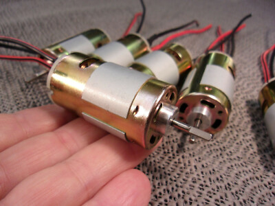 DC Motor 6-13 V, Ø 30 mm, Kraftprotz mit 125 Watt Abgabeleistung, Daten ...