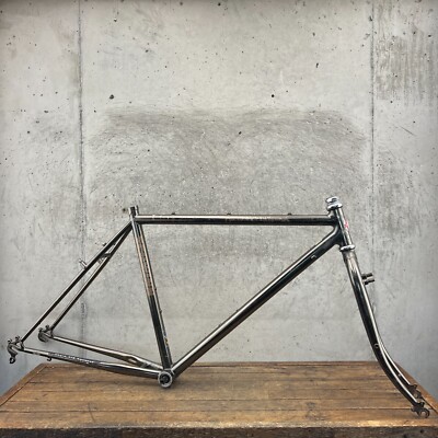 Vintage Cycling - Schwinn Frame - Nelo's Cycles
