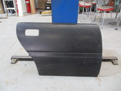 NOS HOLDEN VN VP VR VS COMMODORE DOOR SKIN REAR DRIVERS RH CALAIS GROUP ...