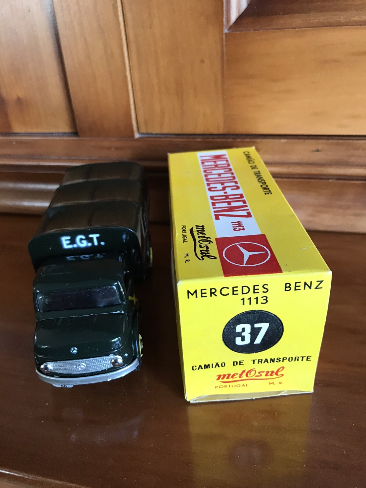 Mercedes 1113 "EGT" Metosul Dans sa boîte d’origine. | eBay UK