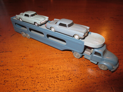 EARLY VINTAGE WIKING HO SCALE CAR TRANSPORTER W/ 2 EARLY LINCOLN ...