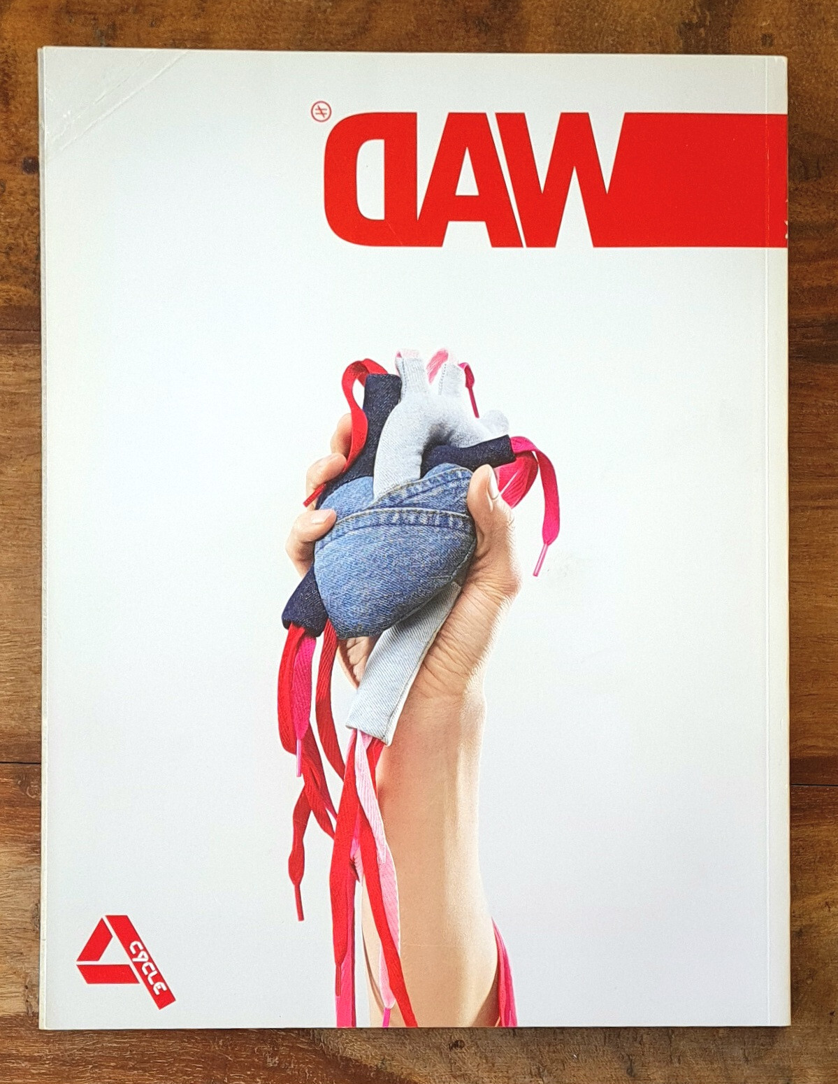 Wad Magazine N° 44, Mode Special Issue, Urban Fashion and Culture 2010 ...