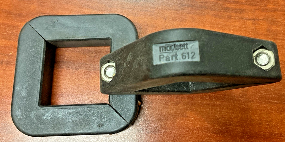MARBETT ( LOT OF 8 ) PART: 612 PLASTIC SPLIT 1 1/2 SHAFT COLLAR, FREE ...