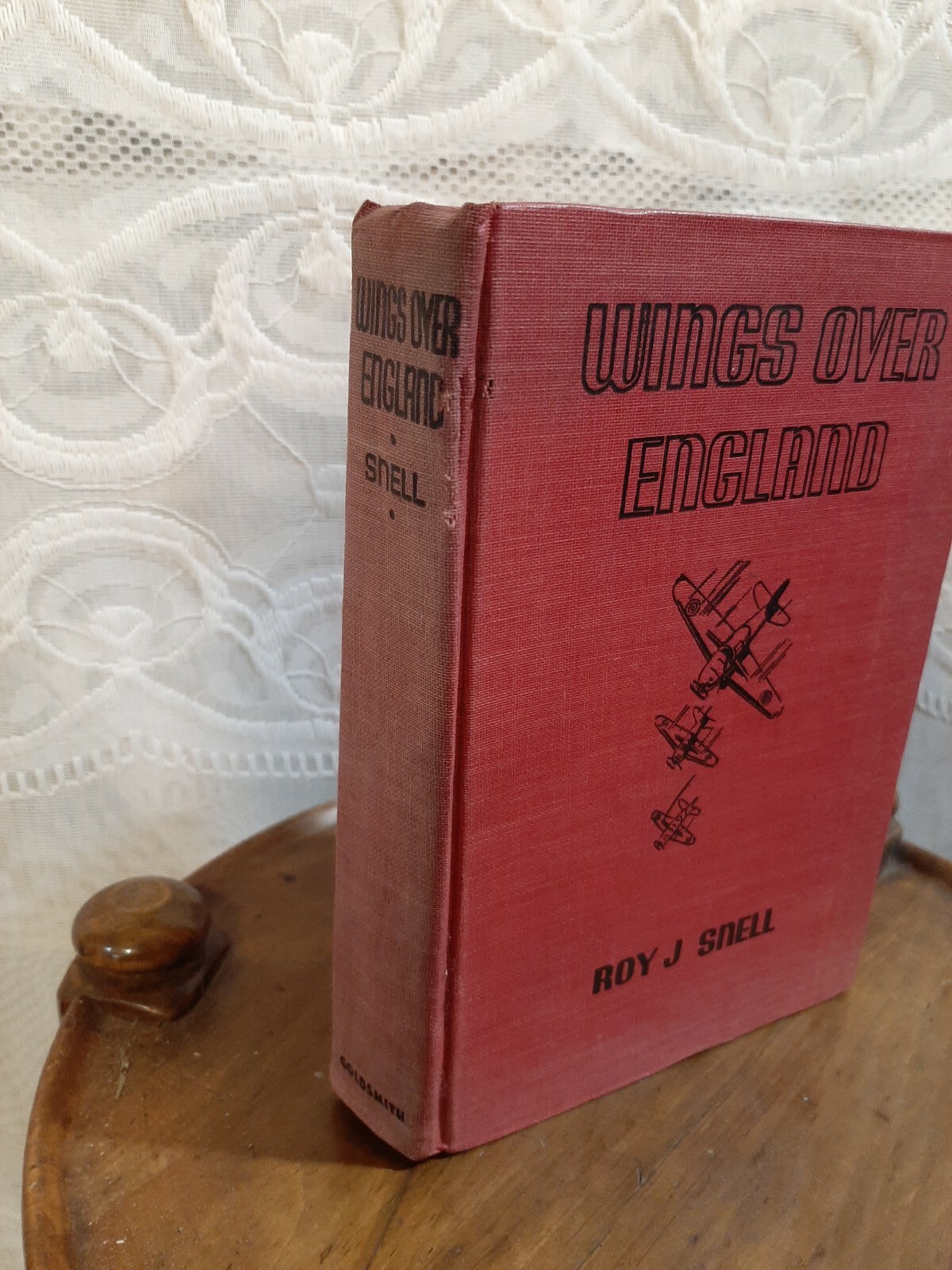 OLD Wings Over England BOOK By Roy Snell - Young Reader 1941 WW2 WWII ...