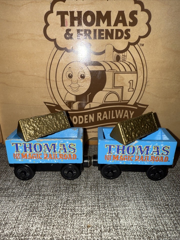 MAGIC RAILROAD THOMAS FRIENDS TRAIN WOODEN RAILWAY GOLD PROMOTIONAL ...