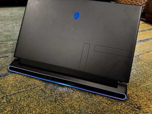 Alienware M17 R2 (Black)Gaming Laptop Intel I7-9000H 2.6GHz, 16GB RAM ...
