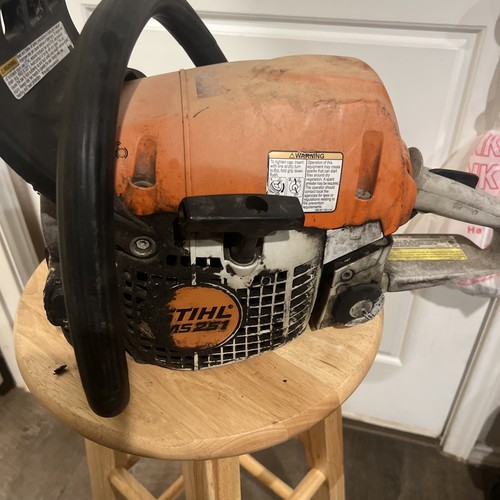 Stihl chainsaw MS251C - for parts only, does not run. Motor Turns Over ...