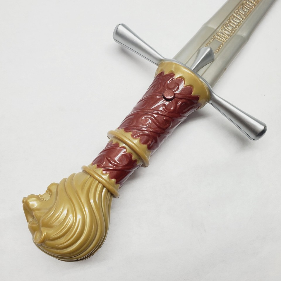 Rare 2007 CHRONICLES OF NARNIA King Peter Sword 22" Disney Walden ...
