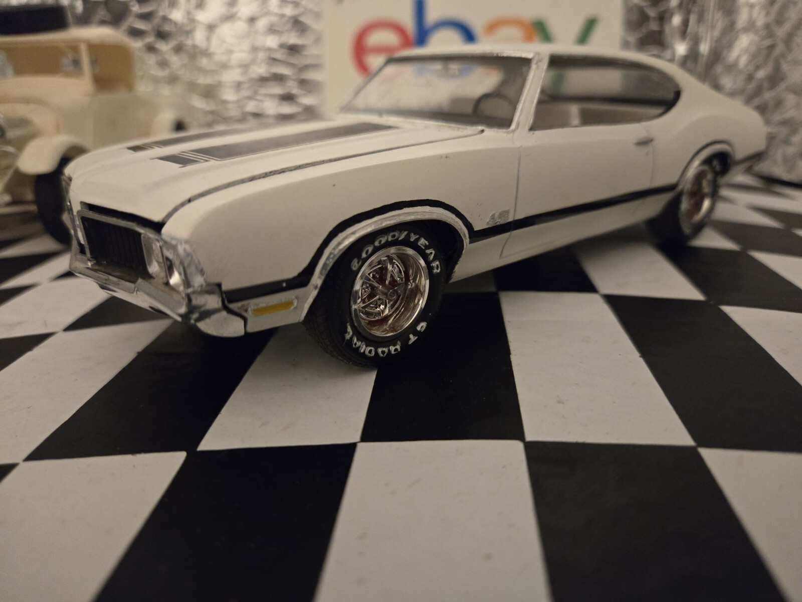 BUILT MODEL CAR JOHAN 1970 OLDS 442 SHELF READY PIECE FOILED AND WIRED ...