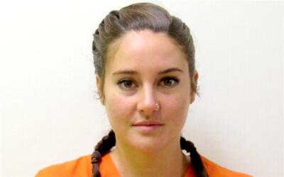 SHAILENE WOODLEY ACTRESS MUG SHOT GLOSSY POSTER PICTURE PHOTO BANNER ...