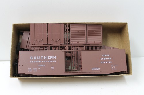 Front Range Products 5007 HO Scale Kit 50' SD Box Car Southern 34903 ...