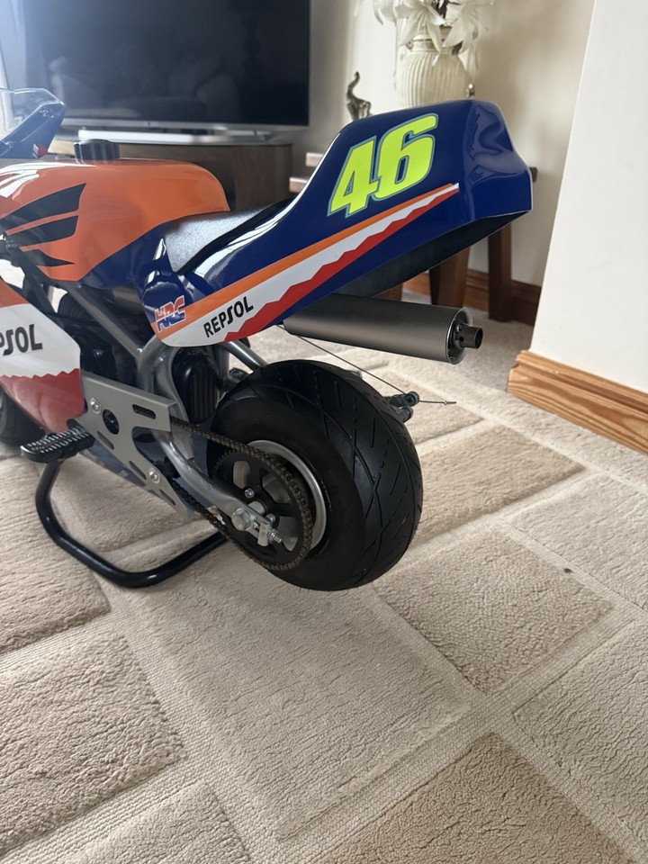 Genuine Blata Mini Moto 2004 Rossi Repsol Rep 2,5 | eBay UK
