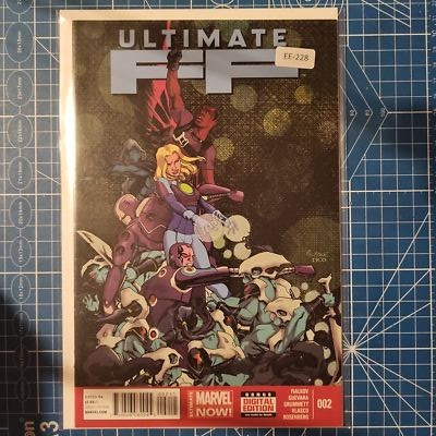 ULTIMATE FF #2 9.0+ 1ST APP MARVEL COMIC BOOK EE-228 | eBay
