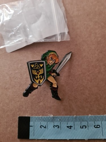 The Legend Of Zelda Link, Metal & Enamel Pin Badge New | eBay