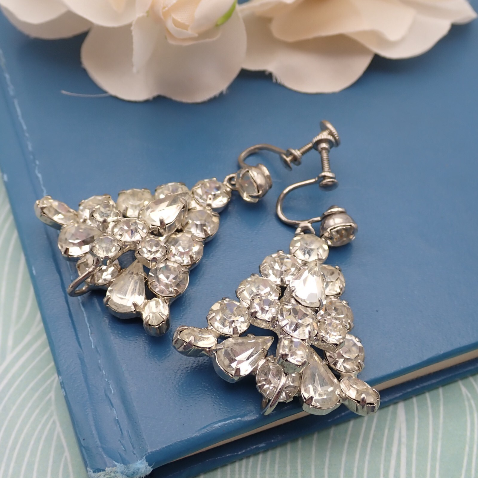 VTG Clear High End Layered Dangle Triangle Rhinestone… - Gem