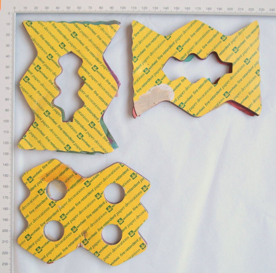 3 Winfield Paper Decorations Honeycomb Paper Chains / Garlands Tree Cut ...