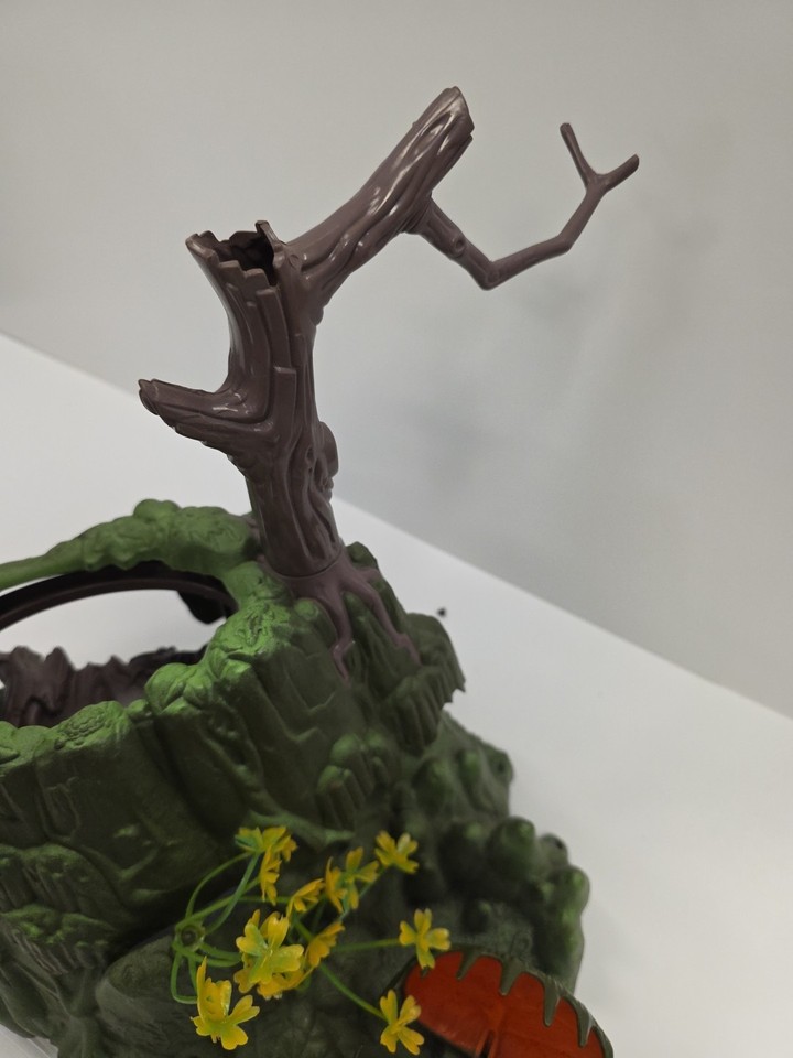 1991 Kenner Swamp Thing Swamp Trap Playset Parts Lot – Base, Tree ...