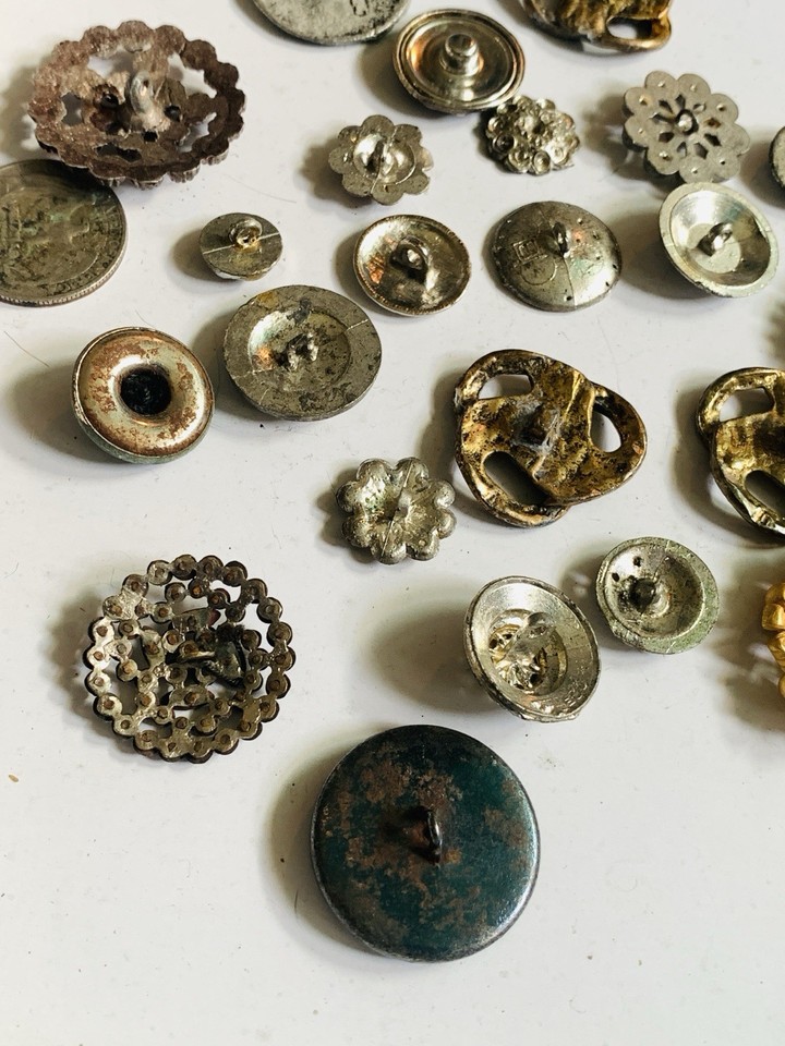 Lot of 25 VTG Metal Buttons Gold Silver Pewter Brass Shank Rhinestones ...