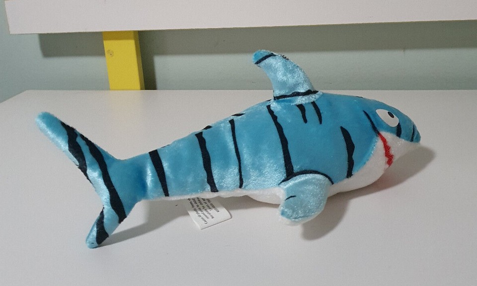SEA WORLD GOLD COAST BLUE STRIPEY SHARK TIGER SHARK PLUSH 21CM LONG ...
