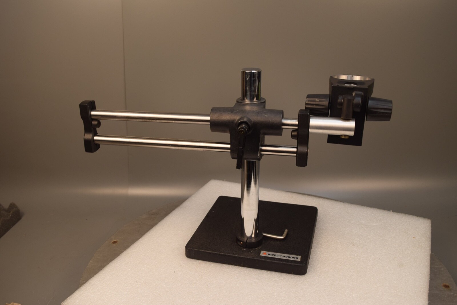 Bausch & Lomb Roller Bearing PRECISION Microscope Dual Boom LINEAR Arm ...