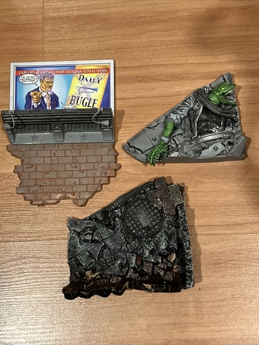 2001 Marvel Legends Spider-Man Daily Bugle Billboard Figure Display ...