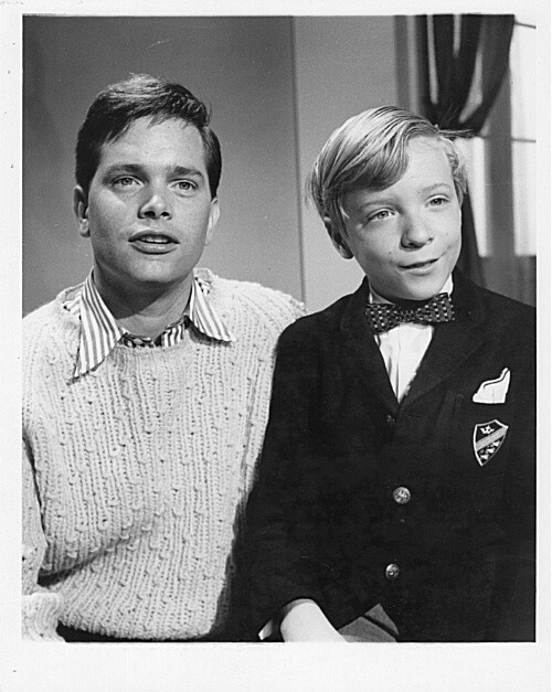 Eddie Applegate Y Patty Duke