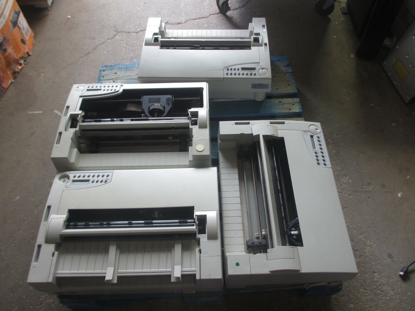 Lot of 4 AMT Datasouth AMT ACCEL-6350 Standard Multiform Impact Printer ...