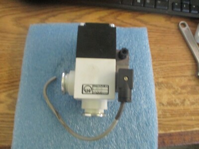 Vacuum - Leybold Valve