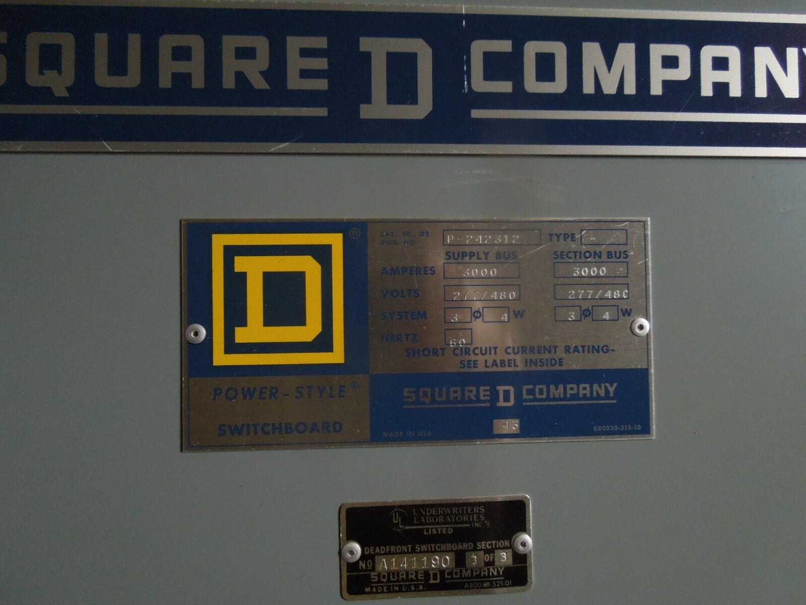 Square D Power-Style Switchboard 3000A 3ph 480/277V MLO 4-1200A PEC/PEF ...