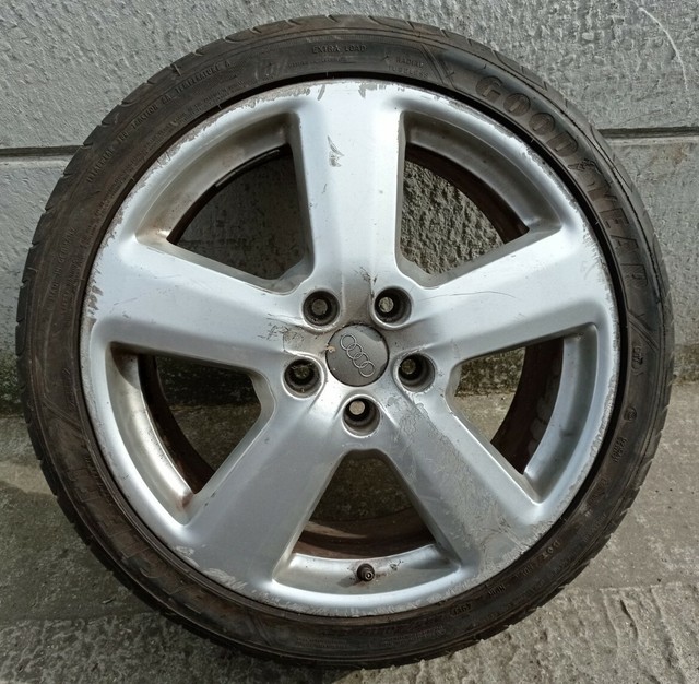 AUDI A3 Genuine Ronal Alloy Wheel 18" With 4x Tyre 225/40r18 8P0601025S ...