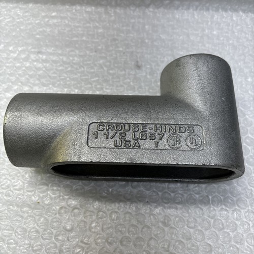 ** New Crouse-Hinds Conduit Outlet Body Threaded Elbow 1-1/2" LB57 (Lot ...