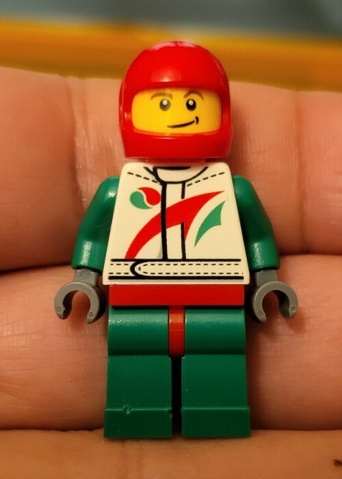 Lego Octan Race Car Driver Minifigure Town City cty0389 Sets 60025 ...