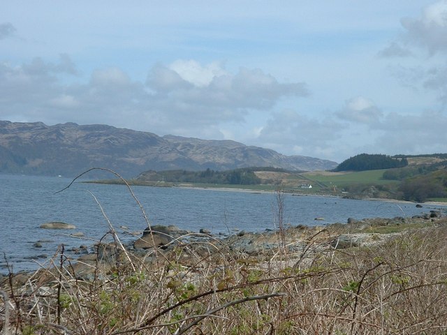Photo 6x4 Across Loch Caolisport Ormsary/NR7472 From front; foreshore ...