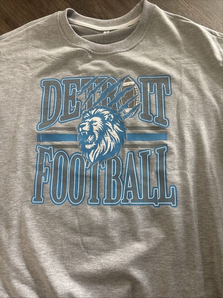 Detroit Football Crewneck Sweatshirt Gray Graphic Lion Women’s Size ...