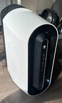 Alienware Aurora R12 (RTX 3080, Intel Core i7-11700F, , 16GB RAM, 1TB ...