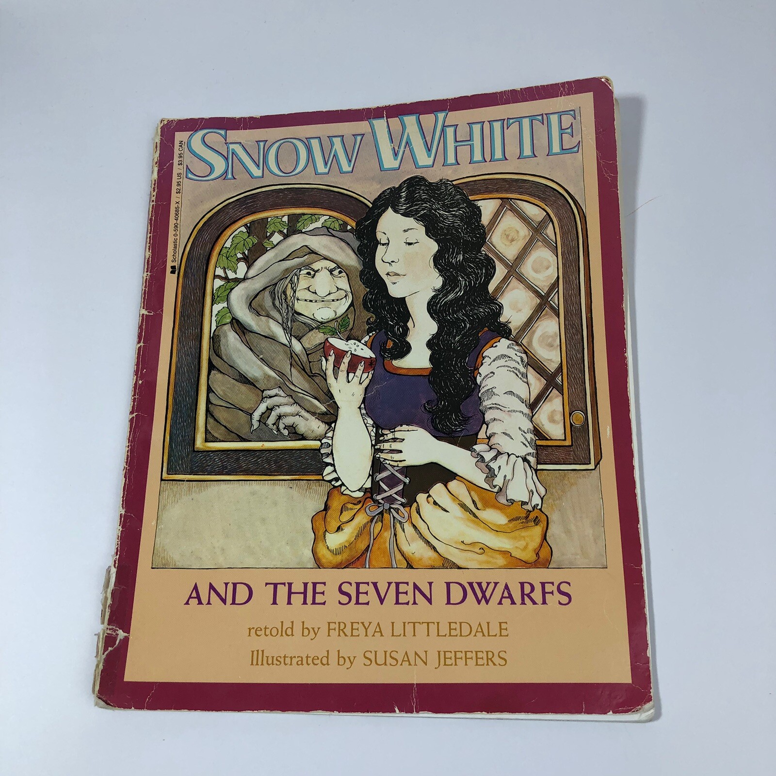 Snow white and the seven dwarfs by Freya Littledale Illustrated By ...