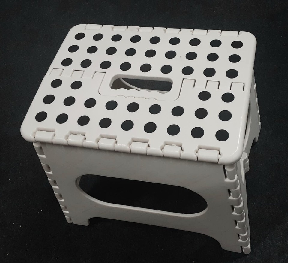 Folding Step Stool 17.52in - White - 300lb Capacity | eBay