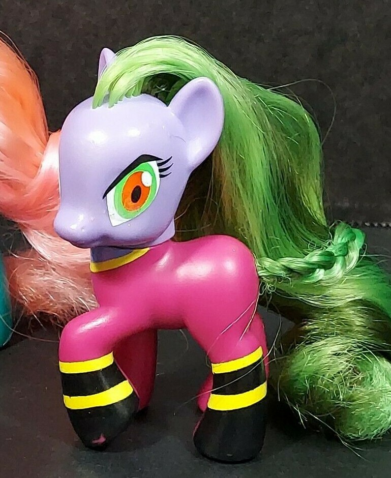 My Little Pony Figures Superhero Pony Twilight, Fluttershy, spike, Mane ...