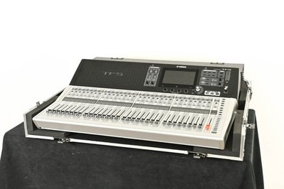 Yamaha TF5 32-Input Digital Mixing Console with Road Case CG01PSH | eBay